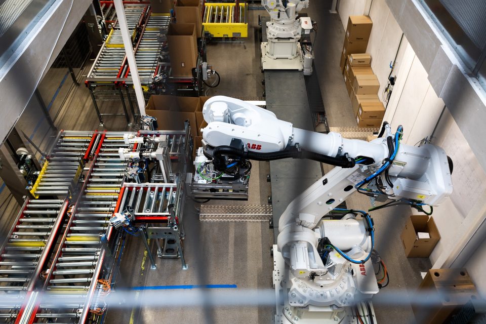 THERMO FISHER SCIENTIFIC GALLERI - Thorslev Automation